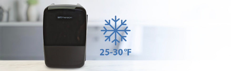 Portable cassette player and recorder – EMERSONAUDIO