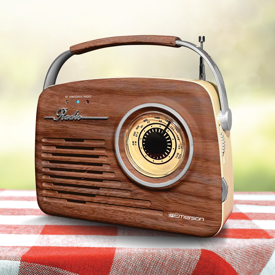 Portable Retro Radio with Built-in Rechargable Battery – EMERSONAUDIO